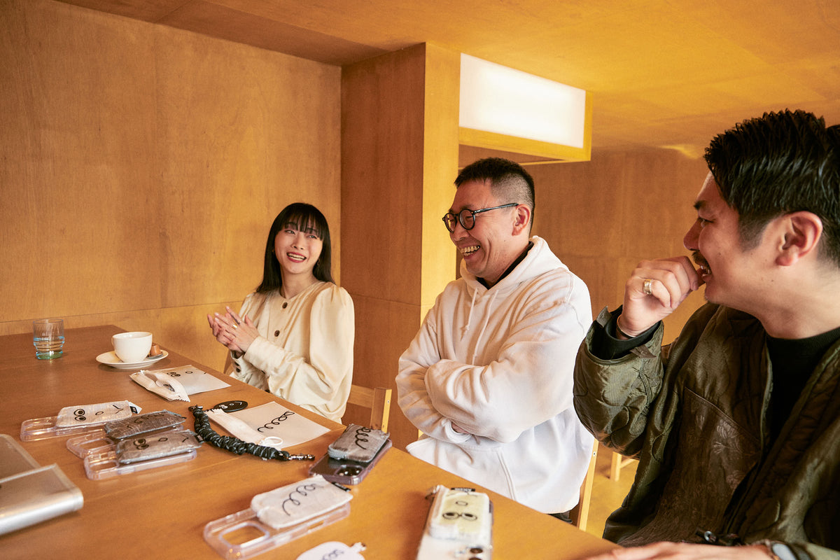 HIMAA - Interview – A SCENE